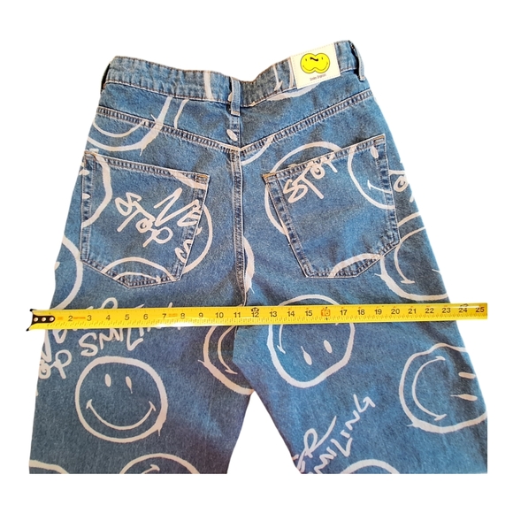 H&M | Jeans | Nwot Smiley Originals X Hm High Waist Smiley Face Wide ...